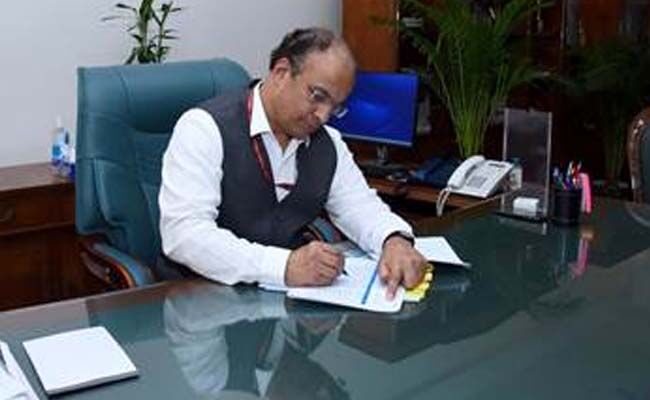 ಪಿಐಬಿಯ ಪ್ರಧಾನ ಮಹಾನಿರ್ದೇಶಕರಾಗಿ ಮನೀಶ್ ದೇಸಾಯಿ ನೇಮಕ | Manish Desai assumes ...