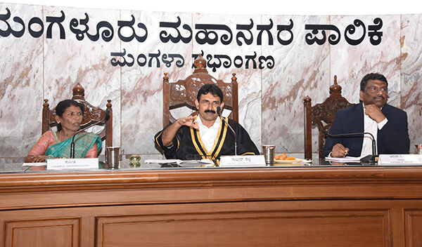 ಮನಪಾ: ಘನತ್ಯಾಜ್ಯ ನಿರ್ವಹಣೆ ಹೊಸ ಟೆಂಡರ್ ರದ್ದು | Manapa: Solid waste ...