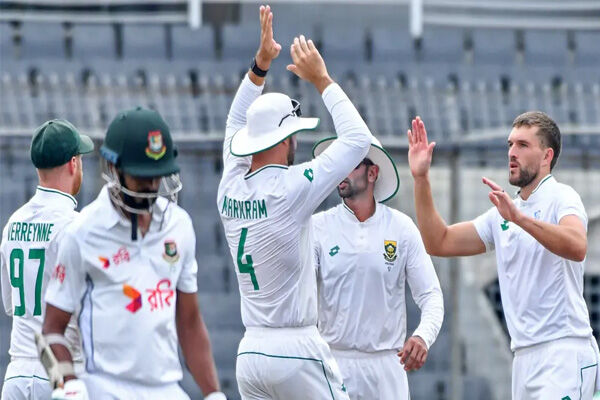 14 ವರ್ಷಗಳ ಹಳೆಯ ಸಿಕ್ಸರ್ ದಾಖಲೆಯನ್ನು ಉತ್ತಮಪಡಿಸಿಕೊಂಡ ಹರಿಣ ಪಡೆ | Haryana ...