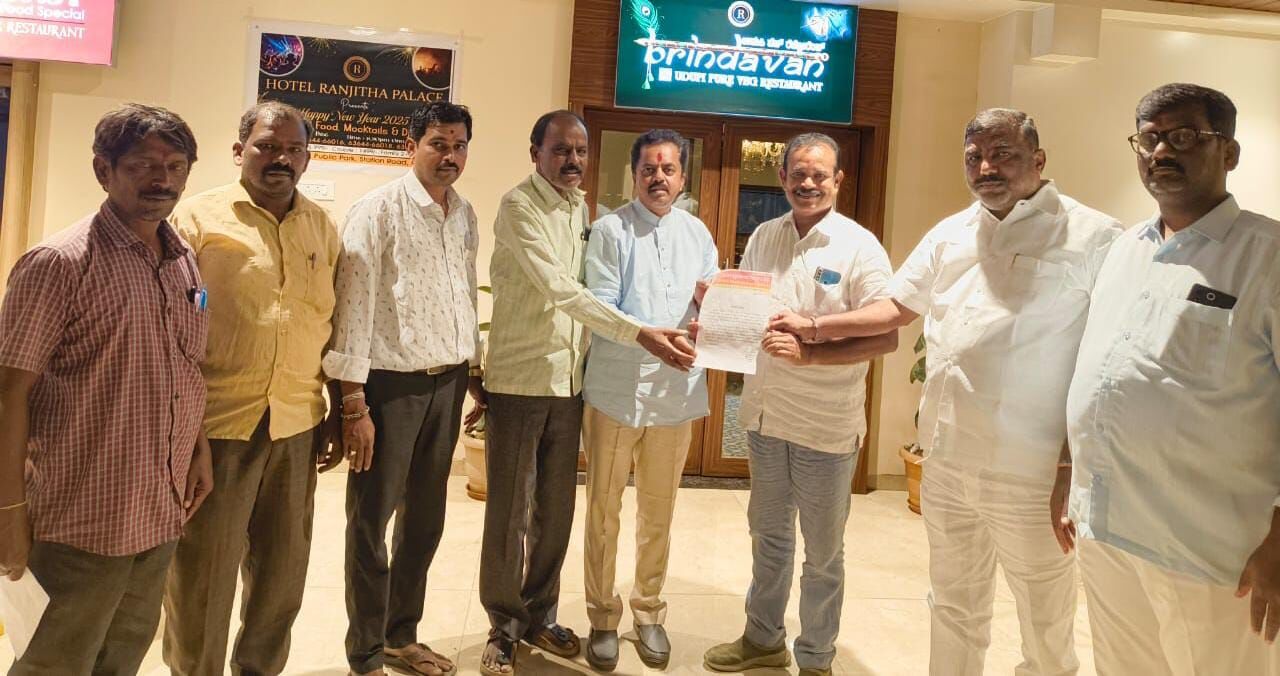 ರಾಯಚೂರು: ವಿಶ್ವಕರ್ಮ ಜನ ಸೇವಾ ಸಂಘದ ಜಿಲ್ಲಾಧ್ಯಕ್ಷರಾಗಿ ಪ್ರಕಾಶ್ ಬಡಿಗೇರ್ ಆಯ್ಕೆ | Raichur: Prakash ...