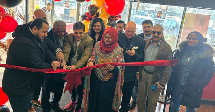 ಕೆನಡಾದಲ್ಲಿ ಮಂಗಳೂರಿನ ಯುವಕರ ಬ್ಯಾರೀಸ್ ಸೂಪರ್ ಮಾರ್ಕೆಟ್ ಅದ್ದೂರಿ ಶುಭಾರಂಭ ...