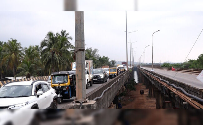 ಮಂದಗತಿಯಲ್ಲಿ ಸಾಗುತ್ತಿರುವ ರಾಷ್ಟ್ರೀಯ ಹೆದ್ದಾರಿ 66ರ ಉಳ್ಳಾಲ ನೇತ್ರಾವತಿ ಸೇತುವೆಯ ...
